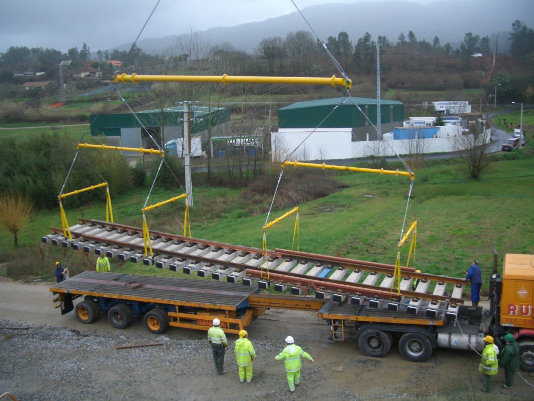 Spreader Frames Lifting Frames and Multi-Point Lifts